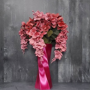 Tall Twist Magenta Vase Geometric Centerpiece Modern Home Decor or ...