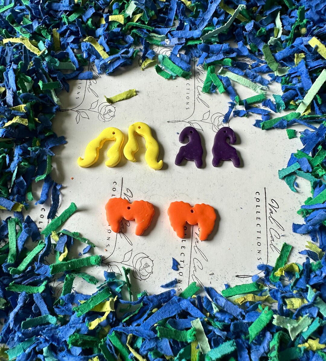 Hocus Pocus Sanderson Witch Sisters Hair Styles Clay Earrings, Necklace ...