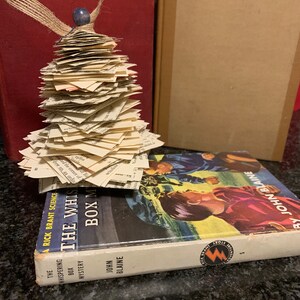 Vintage Book Paper Trees, Christmas Trees, Library Trees, Vintage Books ...