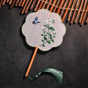 Embroidery Fan Round Fan Handmade Fan Classic Round Fan - Etsy