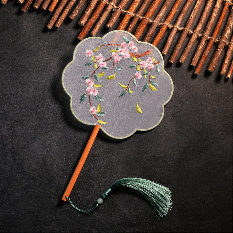 Embroidery Fan Round Fan Handmade Fan Classic Round Fan | Etsy