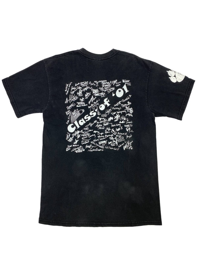 Vintage Class of 2001 T-shirt - Etsy