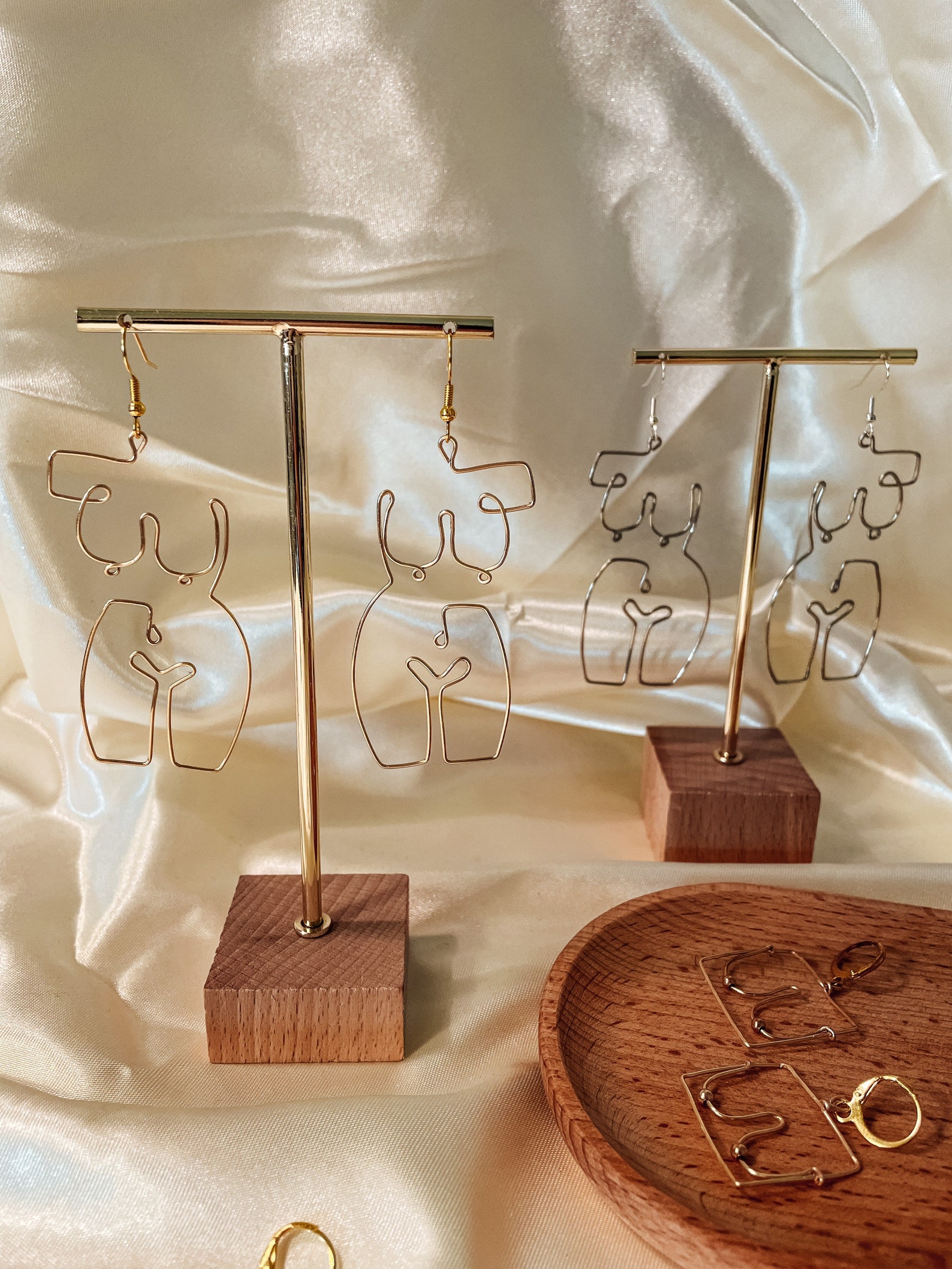 Plus Sized Female Figure Earrings Handmade Wire Earrings Minimalist ...