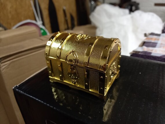 Small Metal Treasure Box RPG Chest Decoration Item - Etsy Canada