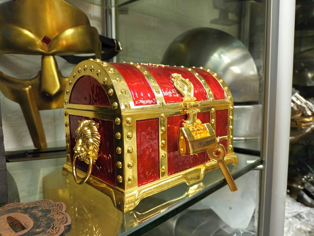 Large Metal Treasure Box RPG Chest Decoration Item - Etsy UK