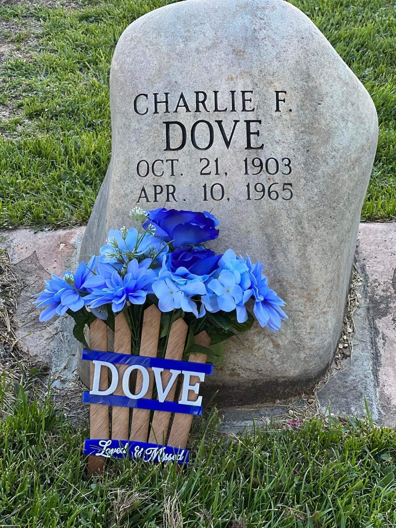 Trellis Grave Side Memorial Personalized Vector, Svg File Download Only ...