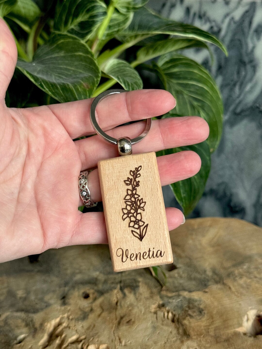 Personalized Birth Flower Keychain / Custom Wood Floral Keychain for ...