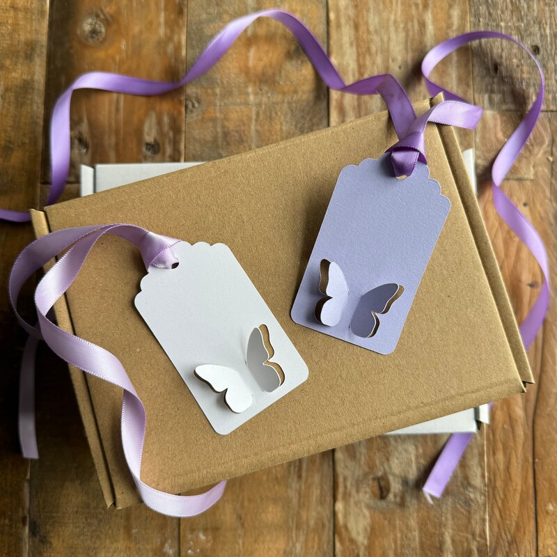 Tag Butterfly - Etsy