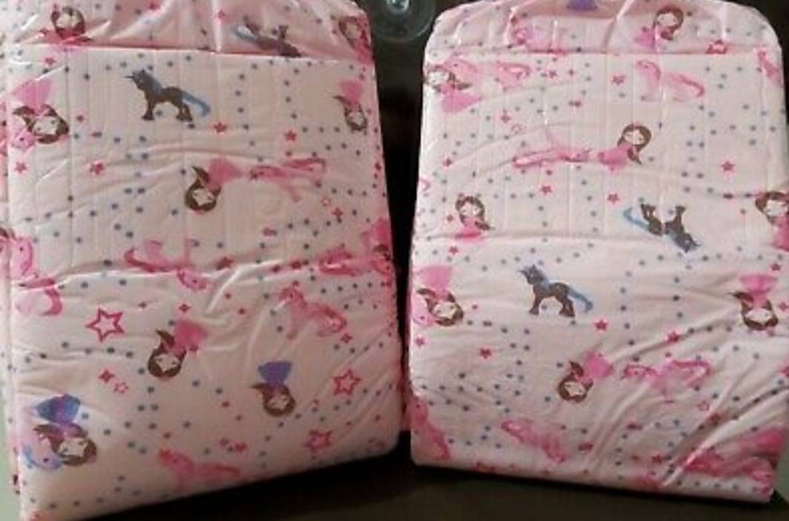 Rearz Princess 5 Piece Medium Diaper Combo 2 Diapers 1 Face | Etsy