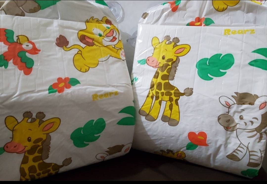 ABDL Rearz Safari (2) Pack Large Diapers Sizing 31-46 This is A Very ...