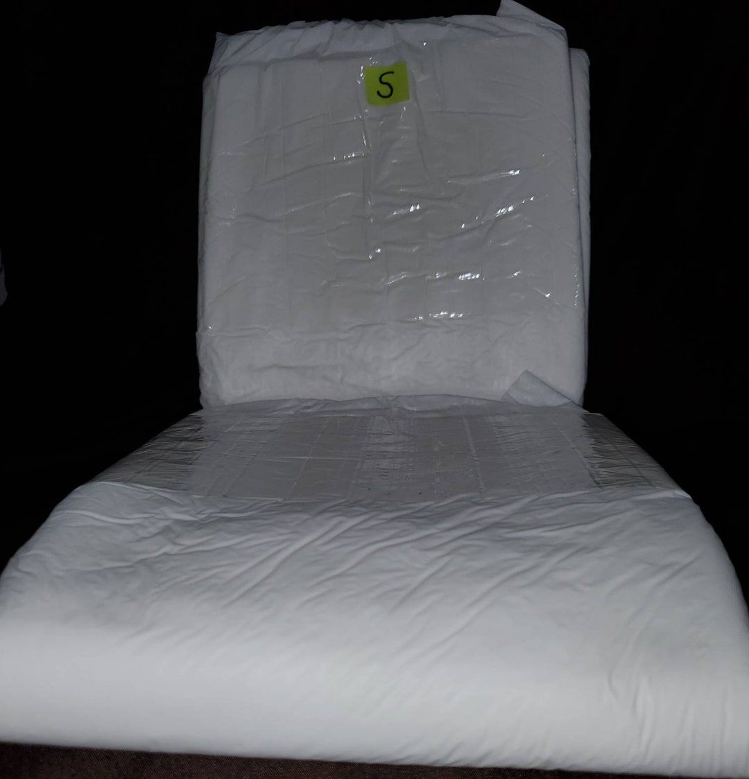 ABDL Plain Discrete White in Control + Inspire by Rearz. (2) Pack SMALL ...