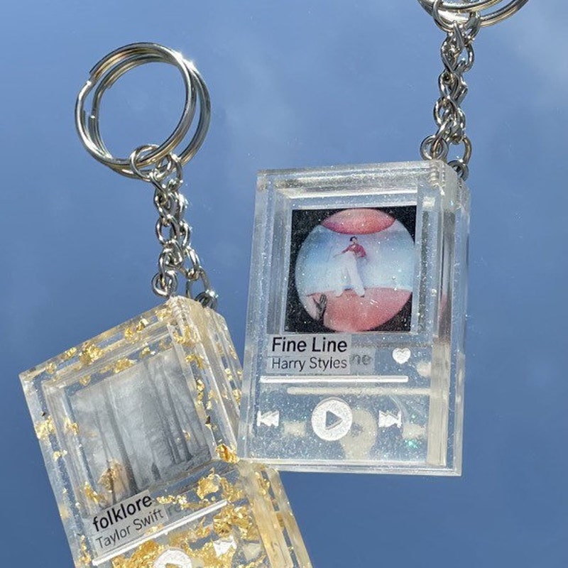 Music Keychain - Etsy