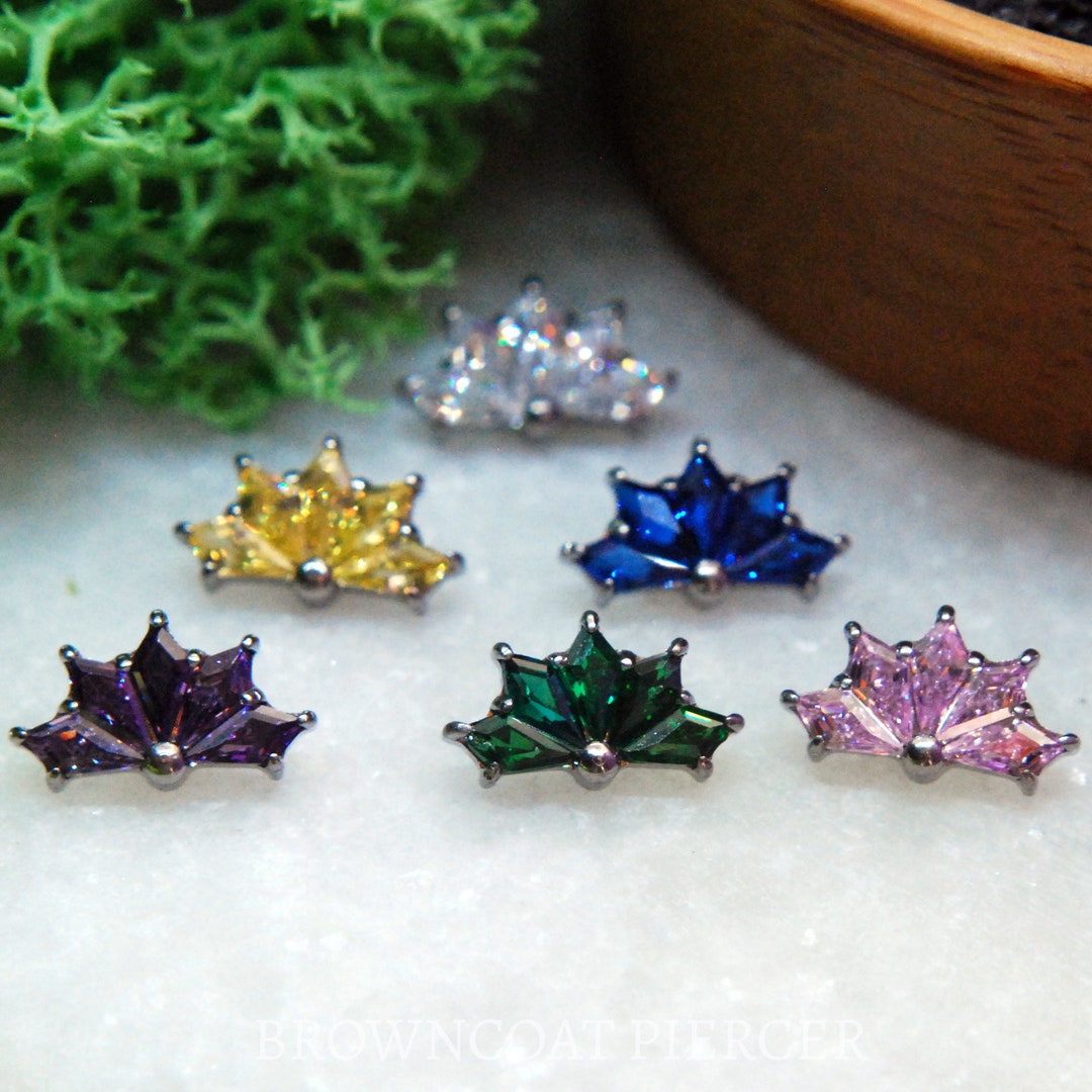Internally Threaded Titanium Fan CZ Cluster Ends, Body Jewellery. 16ga ...