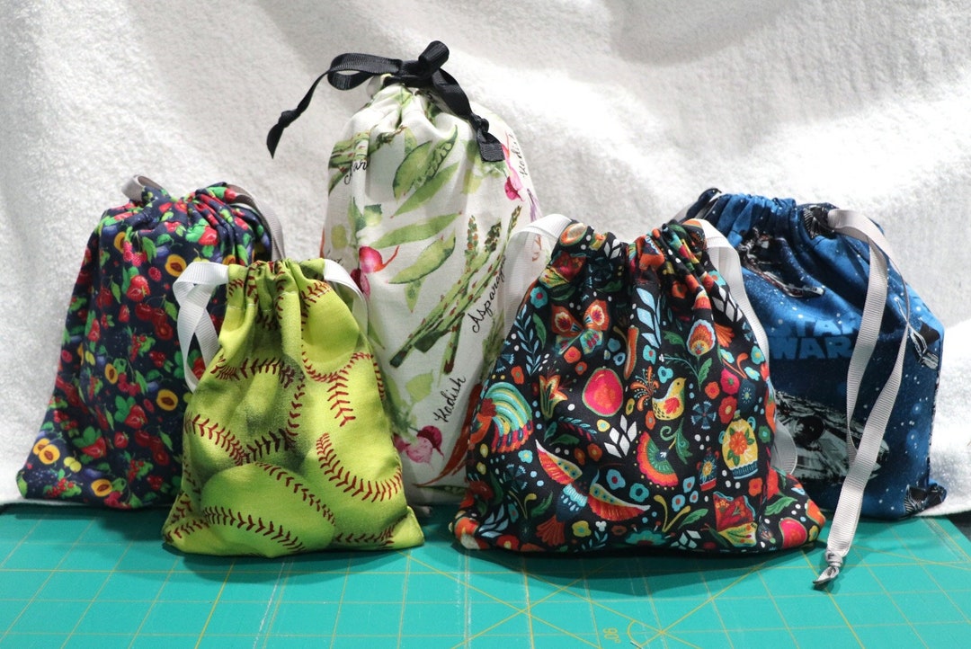 Fabric Gift Bags Sewing Patterns: SIMPLE 3 and SIMPLE 4. Present Bags ...