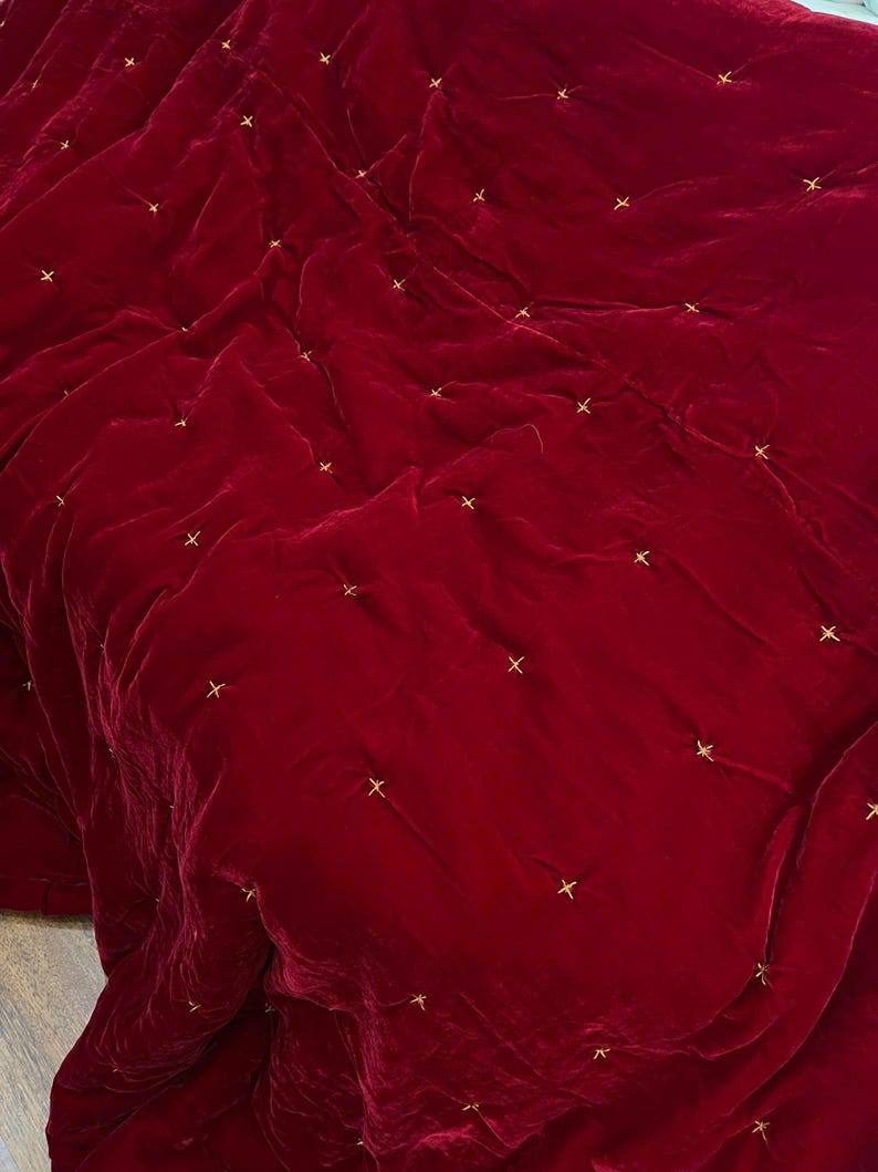 100% Mulberry Silk Velvet Throw Blanket Quilt, Luxury Silk Velvet ...