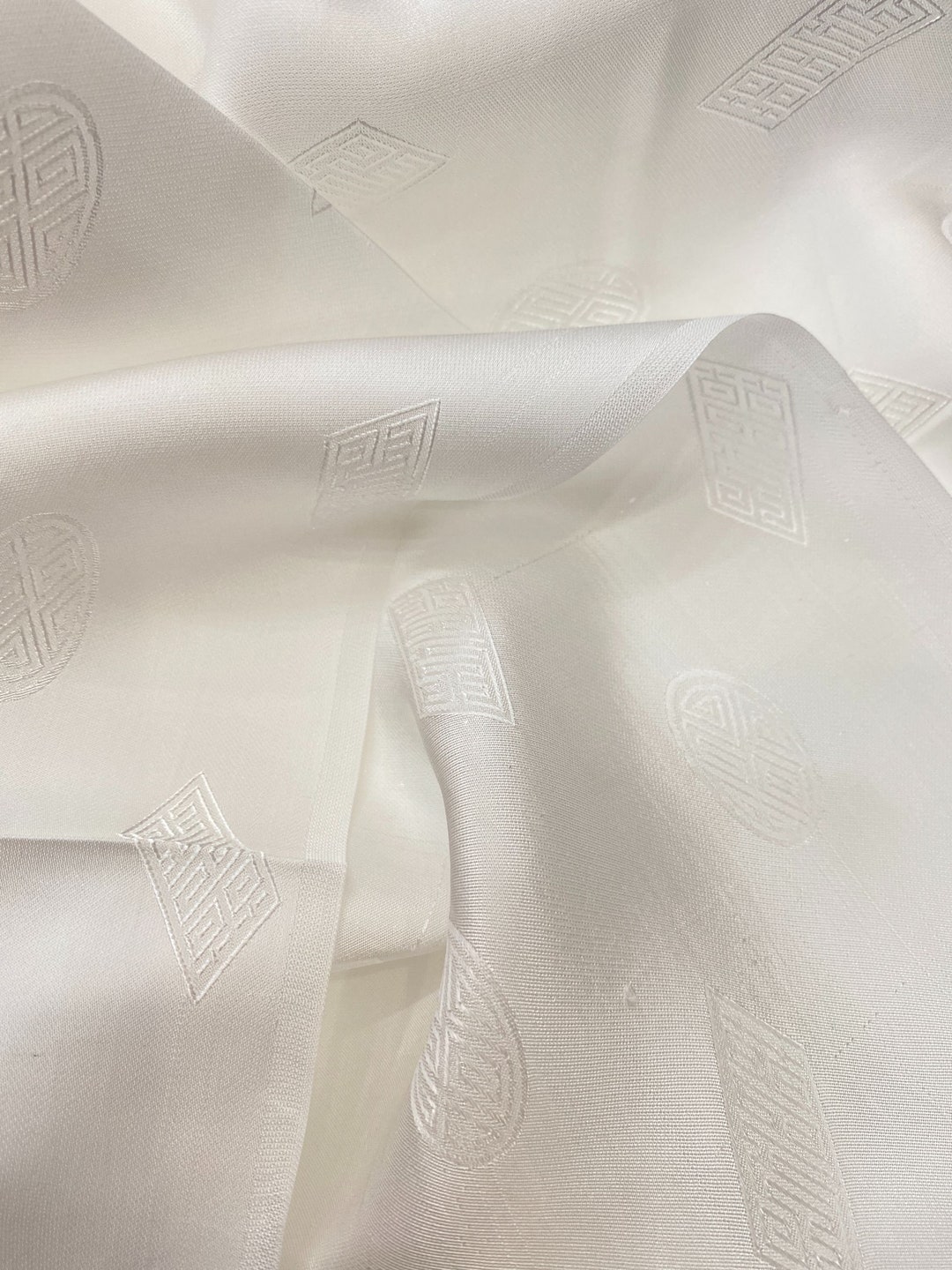 Pure Mulberry Silk Fabric by the Yard | Natural Silk, Handmade Silk in ...