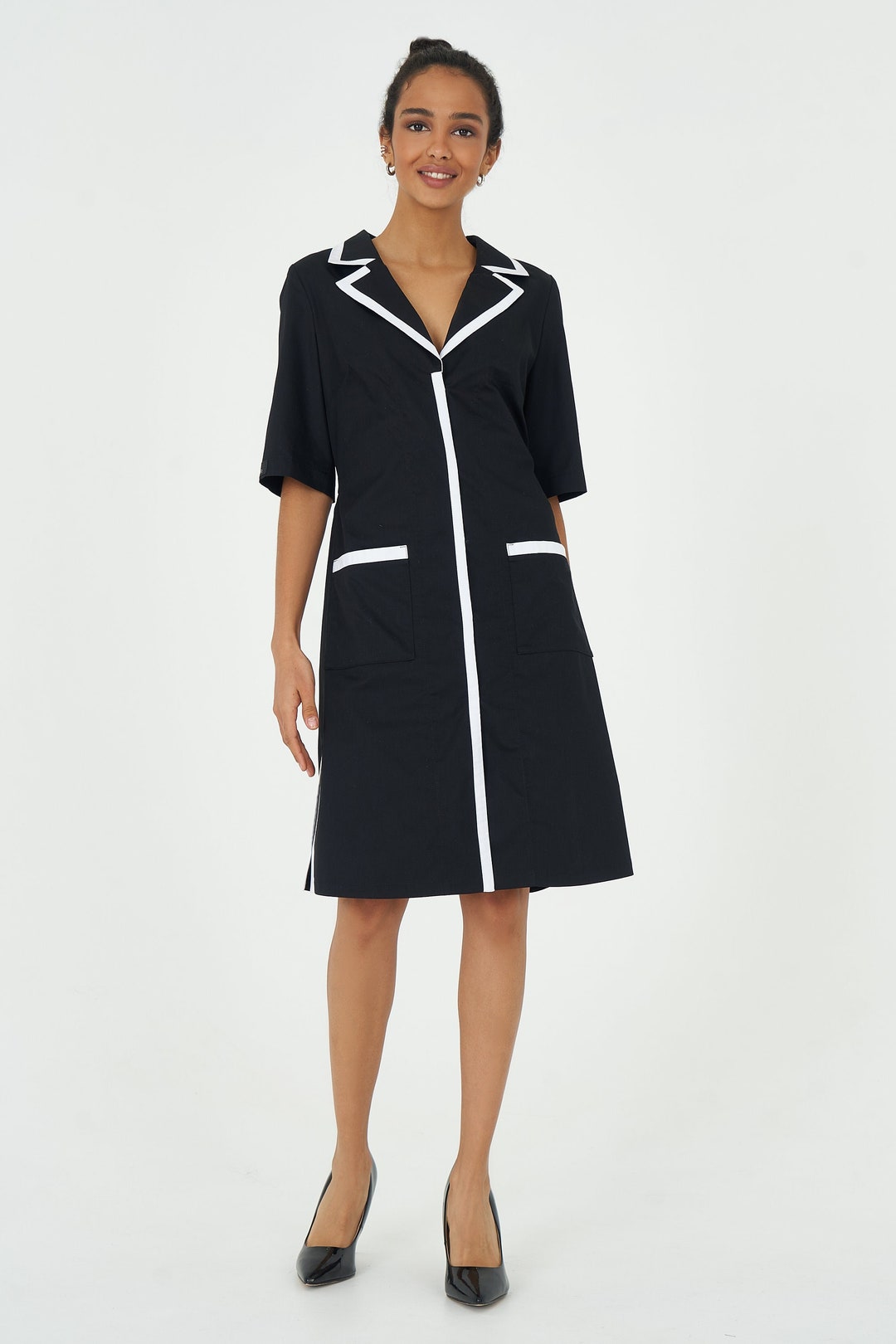Black Lab Coat Uniform for Nurses and Workers, Elegant Beautician ...