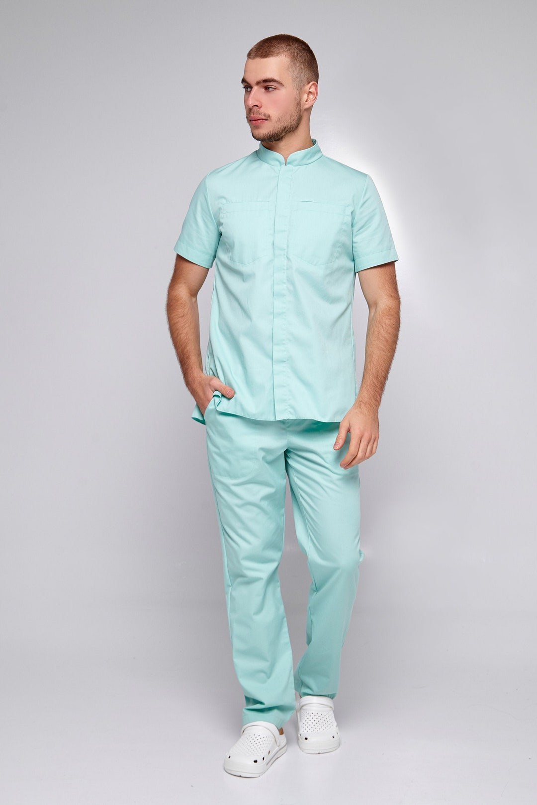 Men's Scrub Uniform Set of Doctor Pants and T-shirt, Scrubs Work ...