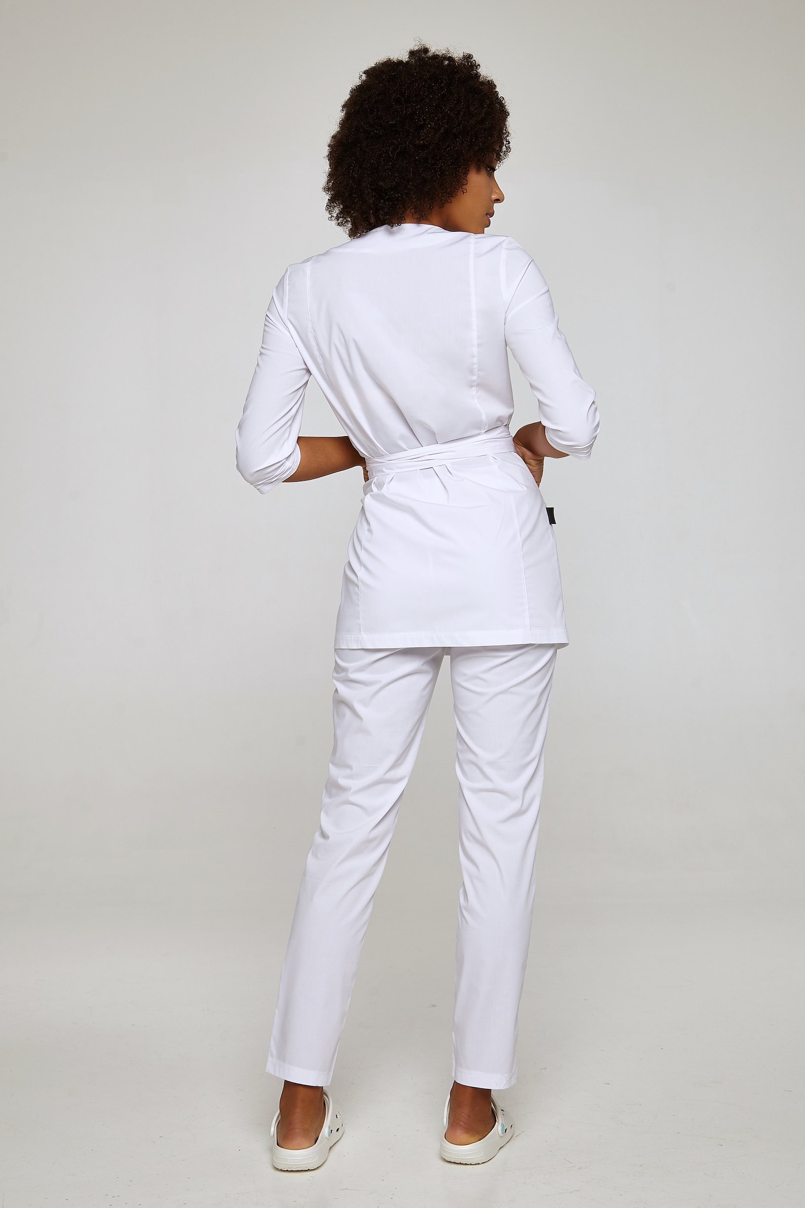 White Esthetician Wrap Uniform Women Nurse Scrub Uniform for Women ...
