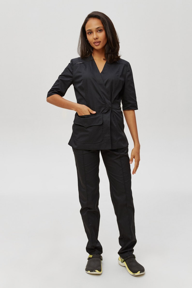 Scrub Set for Assistant Nursing Uniforms for Healthcare Worker Nurse ...