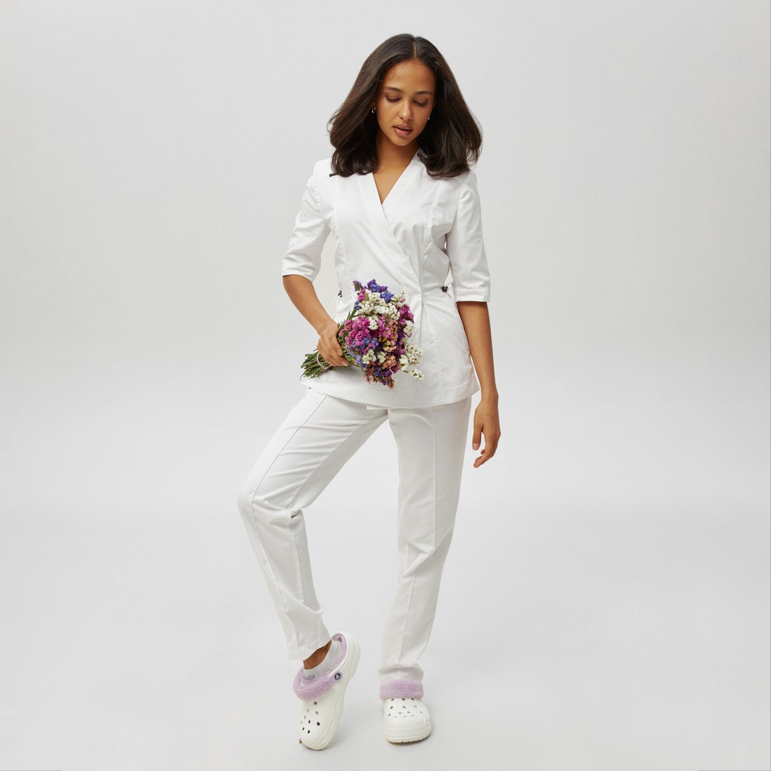 Scrub Set for Assistant Nursing Uniforms for Healthcare Worker Nurse ...