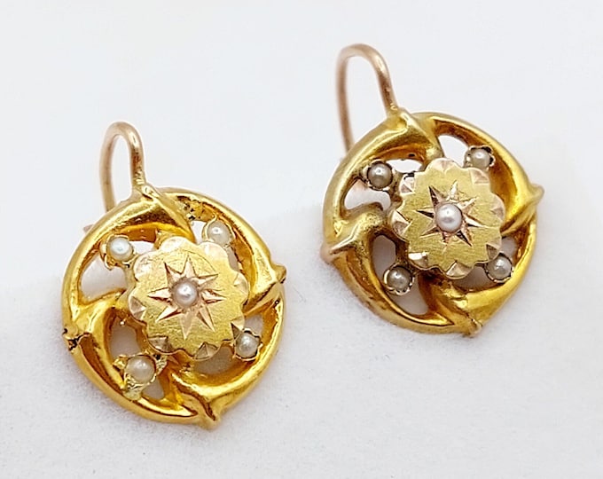 French Victorian Sleepers 18k Gold Set With a Pearls in a Star Setting ...