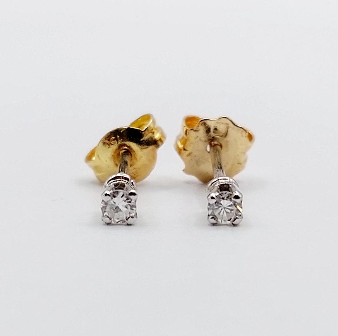 French Vintage Stud Earrings 18k White Gold Set With Brilliant Cut ...