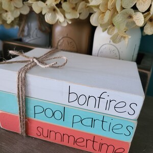 Mini Book Stack, Summer Decor, Wood Books, Wood Decor, Farmhouse Decor ...