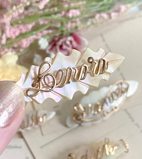 VINTAGE name brooch, souvenir monogram brooth with ca… - Gem