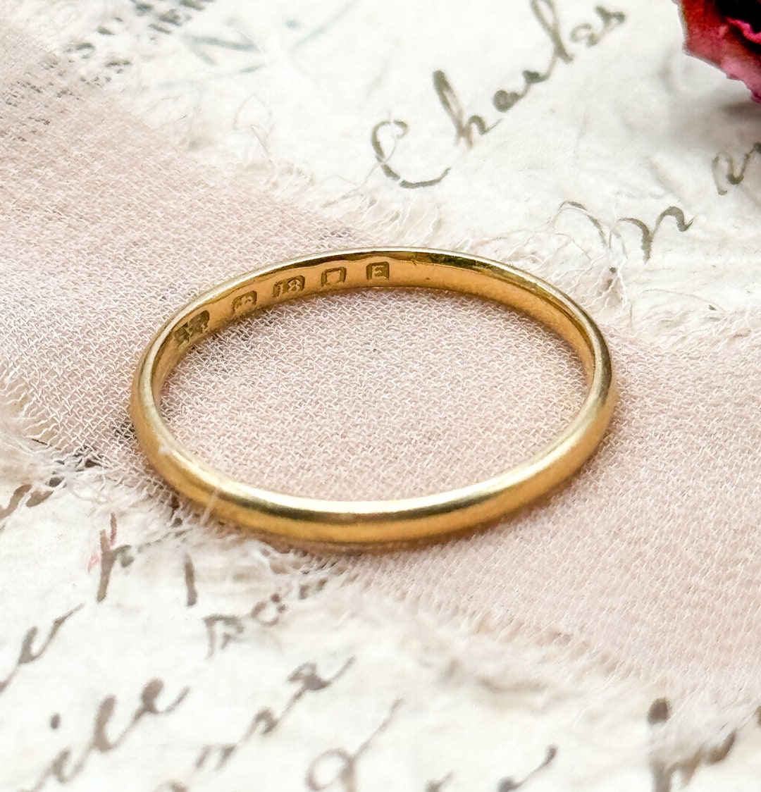Vintage Solid Gold Band Ring, 18K Solid Gold Stacking Ring, Antique ...