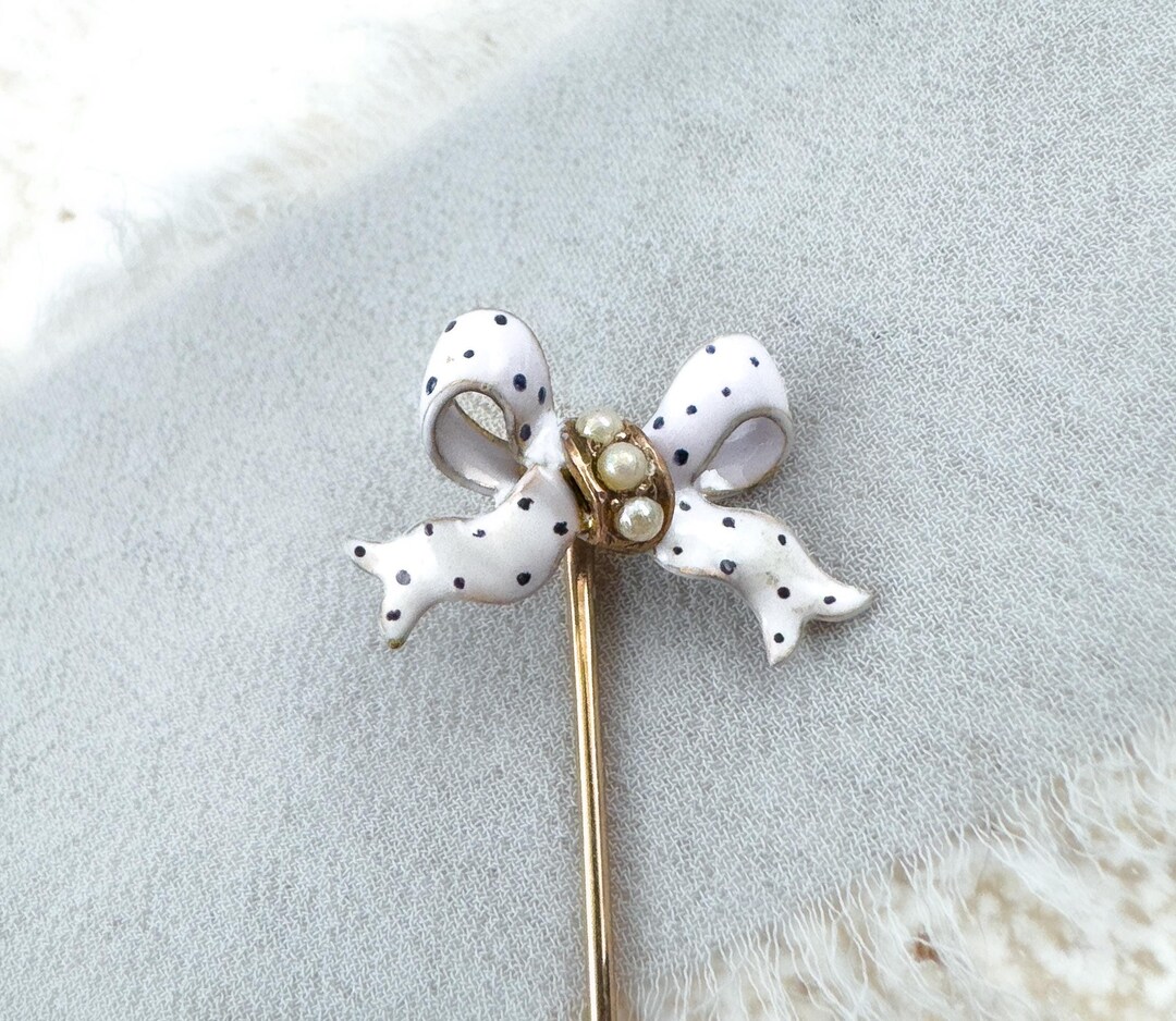 Rare Antique Bow Stickpin in 15K Gold With Enamel & Seed Pearls ...