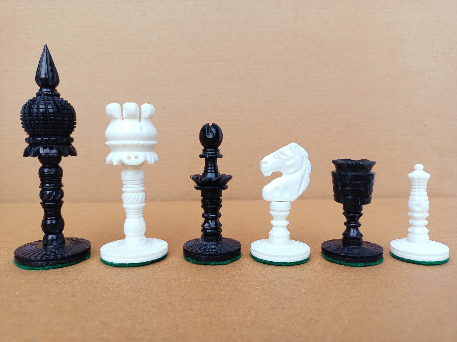 Camel Bone Luxury English Series Chess Pieces Only | Hand Carved Camel ...