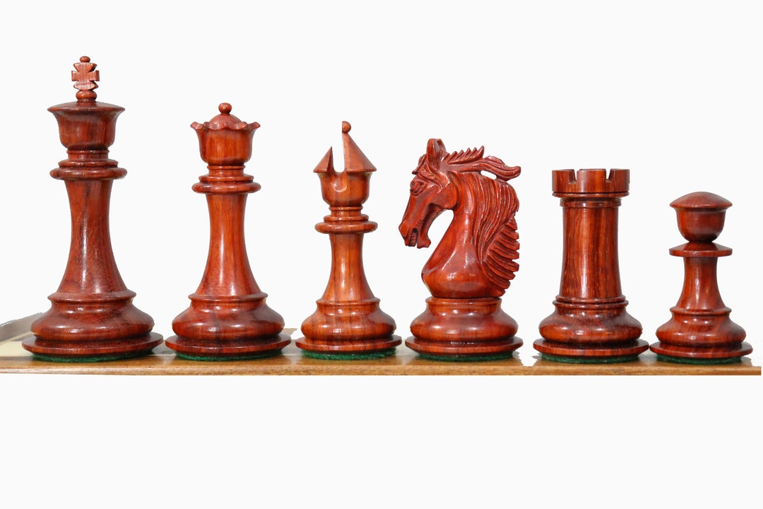 The Persian Knight Luxury Chess Pieces With 2 Extra Queens - 4.4" King ...