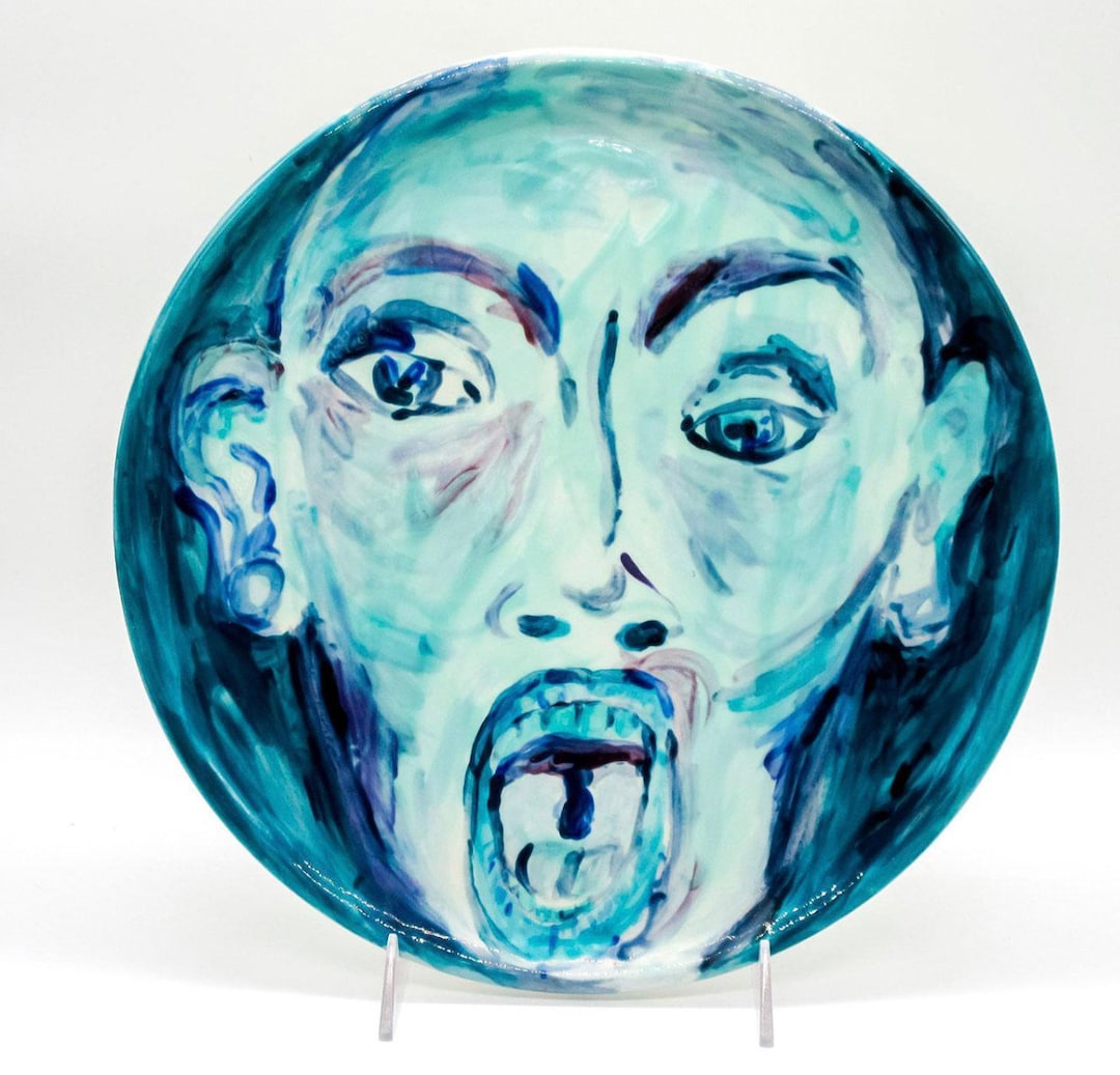 Unique Hand-painted Ceramic Cabinet Plate "screaming Man" - Etsy
