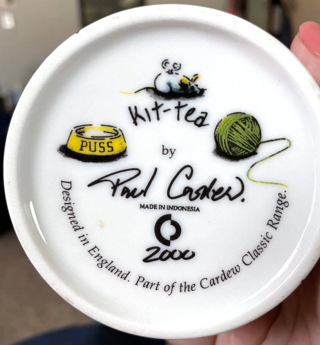 English Queen Collectible kit-tea Coffee Cup by Paul Cardew - Etsy