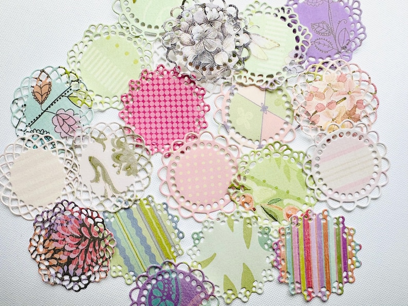 Floral Die Cut Paper Doilies: Scrapbooking Craft Embellishments (4.5cm ...
