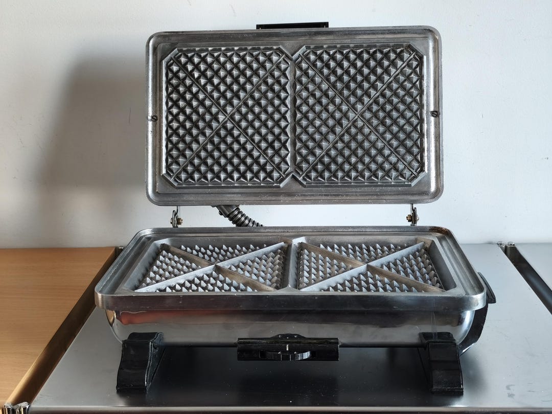 Vintage Åviken Electric Waffle Maker Model 306 Swedish 220V Chrome ...