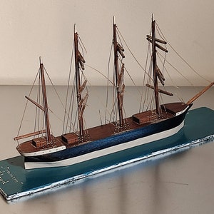 Handcrafted Model of the Famous Grain Ship 'pommern' 1903 Merchant ...