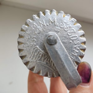 Vintage HOYANG Metal Pasta Pastry Fattigmand Roller Cutter NORWAY ...