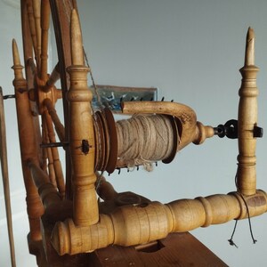 Rare Vintage Swedish Wheel Parlor Wooden Spinning WHEEL With Wheel 26 ...