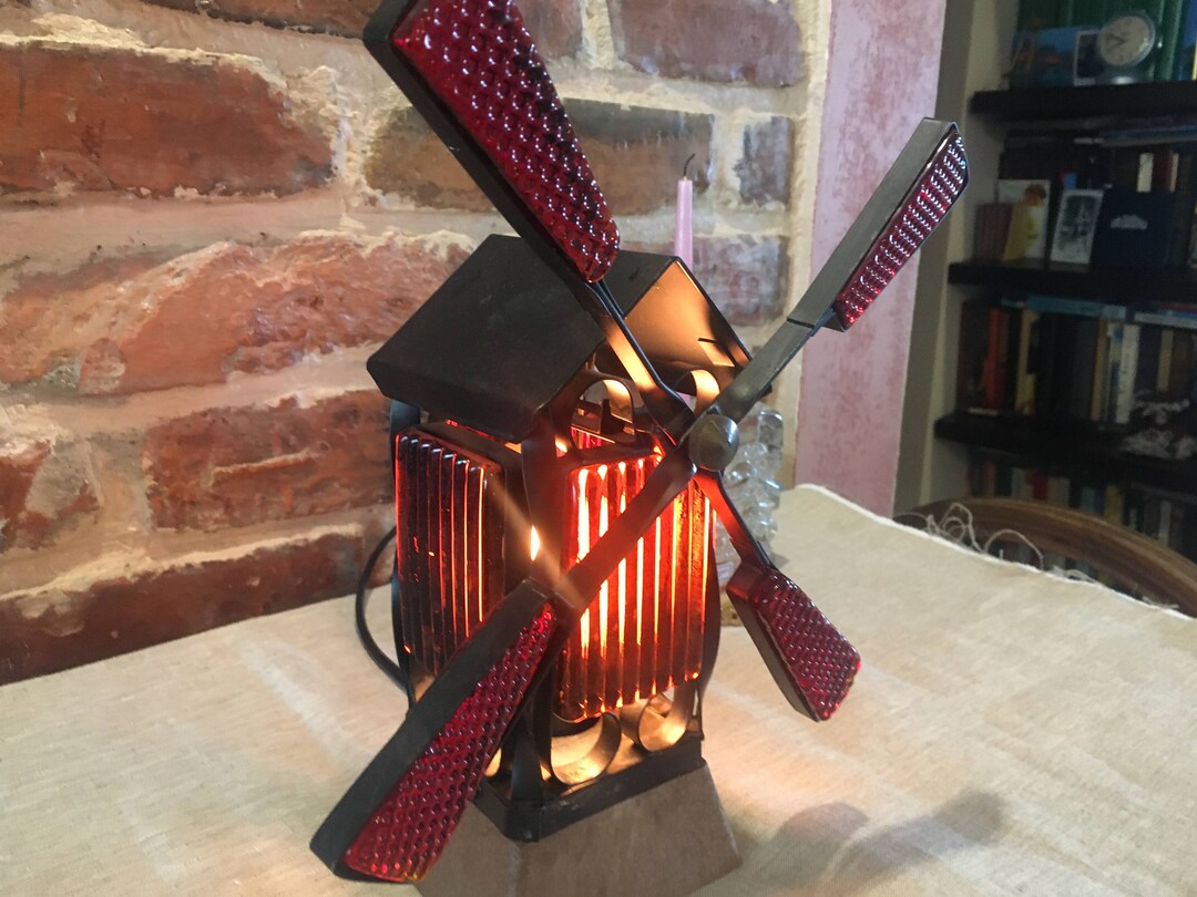Vintage Swedish Windmill Table Lamp Night Light Art Glass Amber Glass ...
