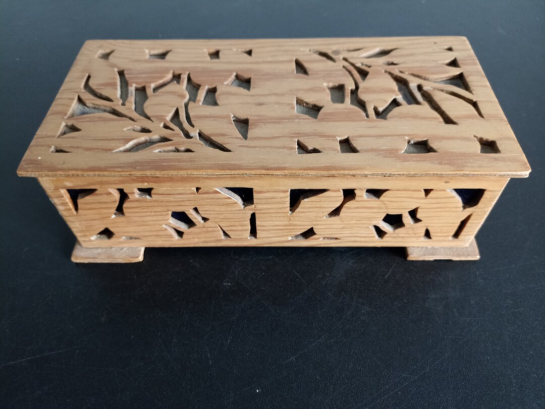 Vintage Old 1941 Handmade Scroll Saw Pattern Jewelry Box - Etsy