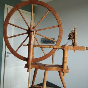 Rare Vintage Swedish Wheel Parlor Wooden Spinning WHEEL With Wheel 26 ...
