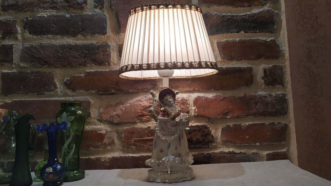 Manner Figural Porcelain Table Lamp - Etsy