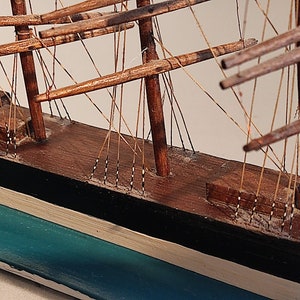 Handcrafted Model of the Famous Grain Ship 'pommern' 1903 Merchant ...