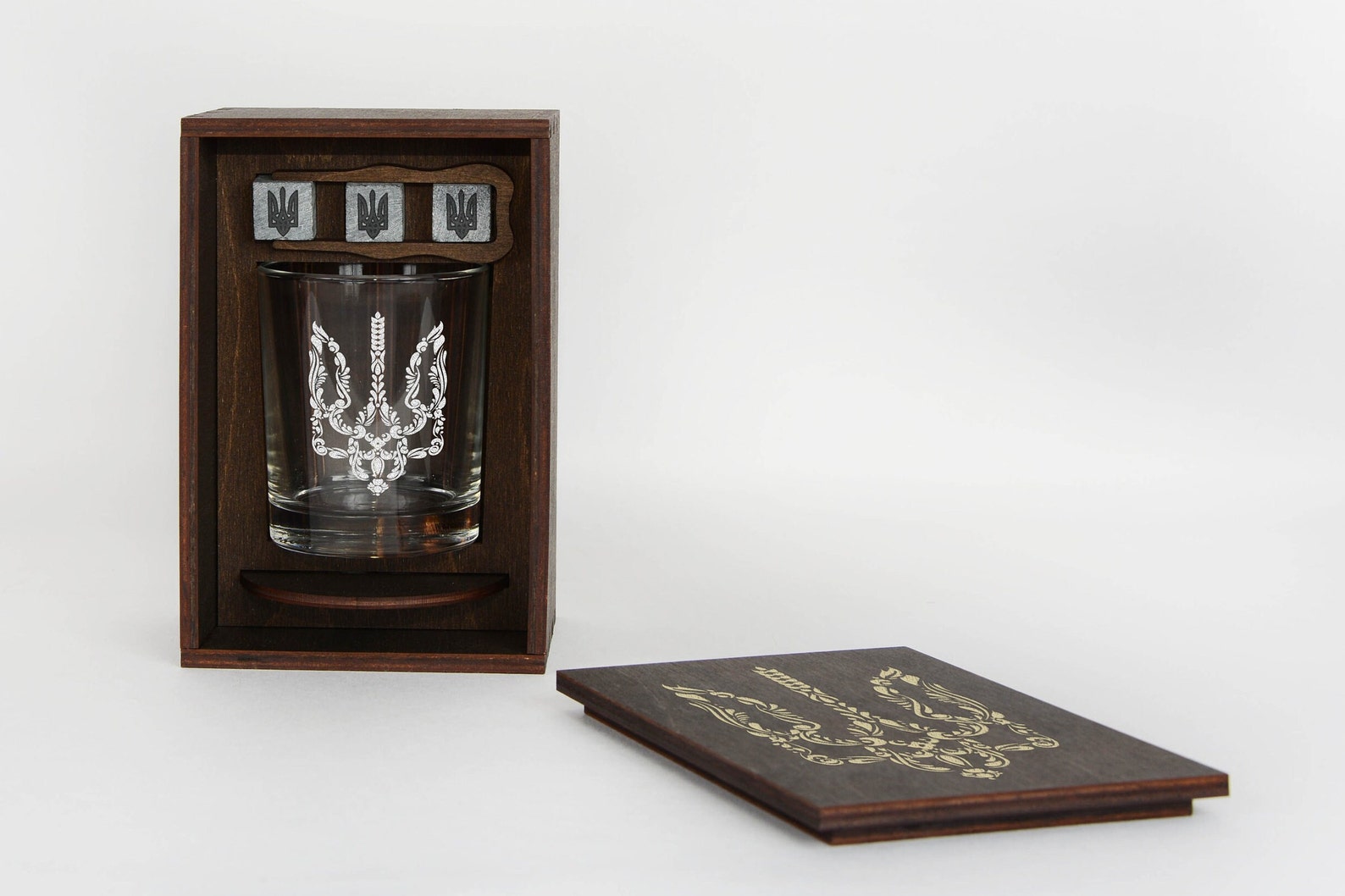 Ukrainian Trident Whiskey Glasses Set, Christmas Gift, State Emblem of ...