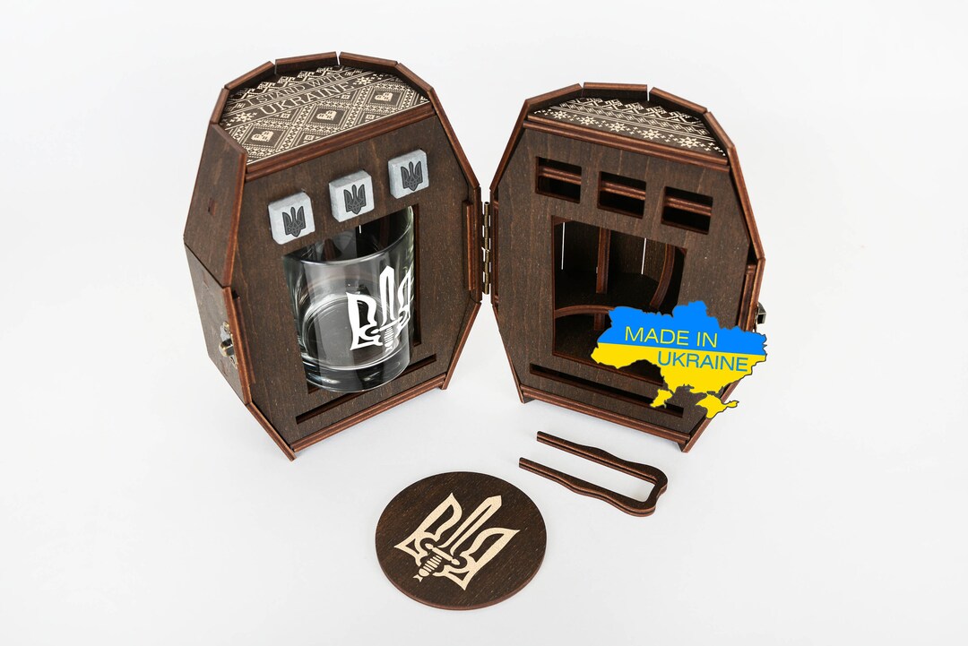 Stand With Ukraine, Whiskey Glasses Set in Wooden Barrel, Ukrainian ...