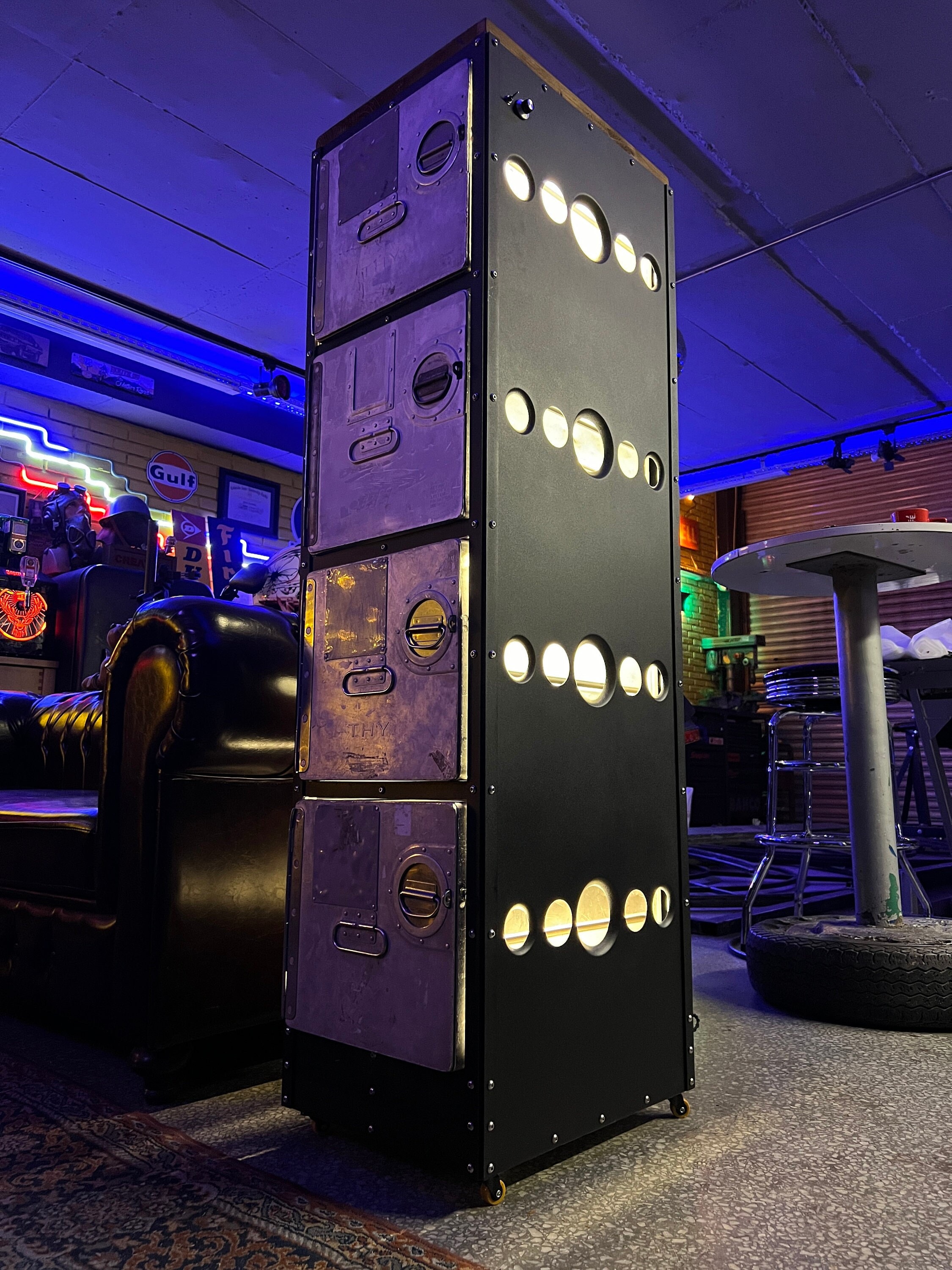 Aircraft Cabinet Shelf, Shelf Aviation Furniture Built in LED, Flight ...