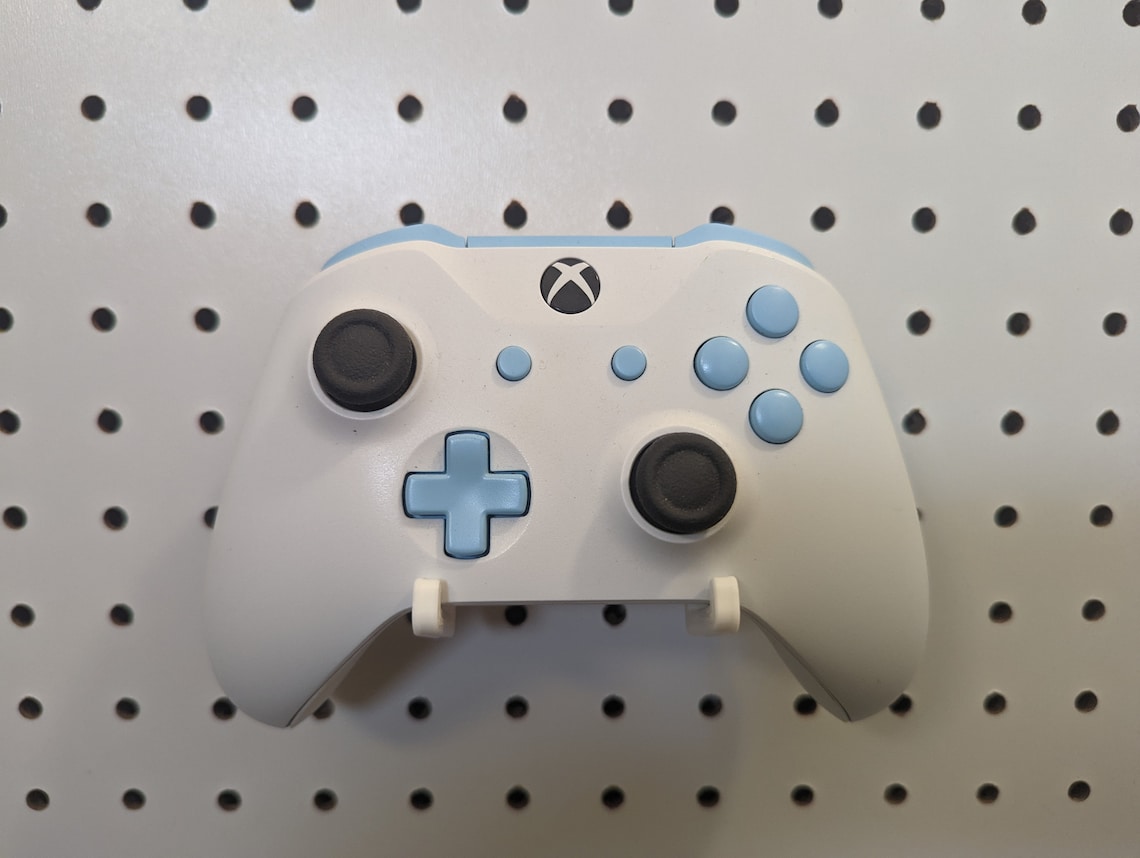 Microsoft Xbox Controller Display Mount for Standard Pegboard Fits Xbox ...
