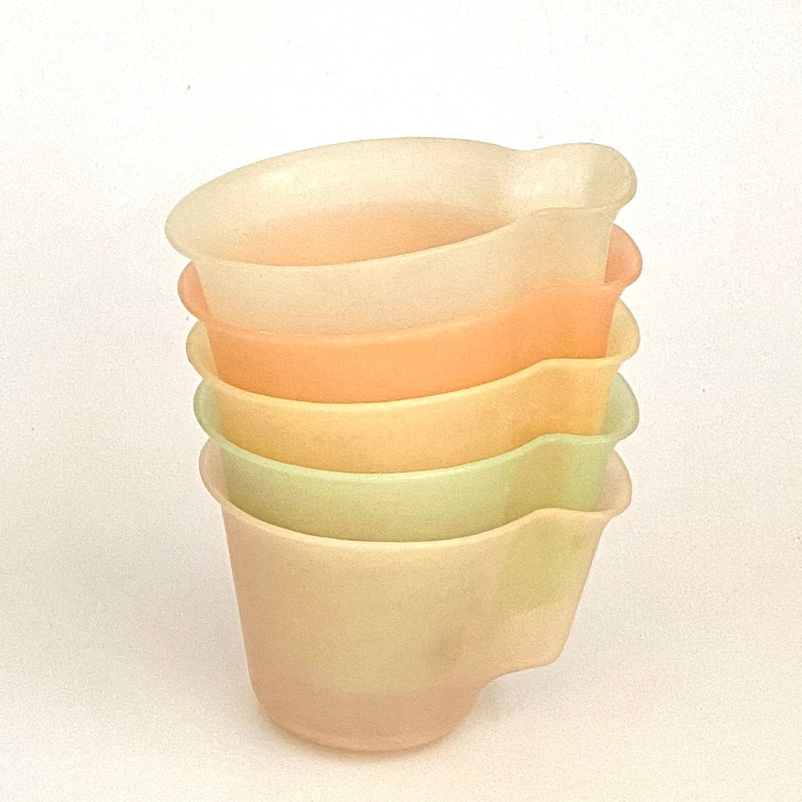 5 Vintage 1950s Tupperware Millionaire Line Cups Pastel Color Stacking ...